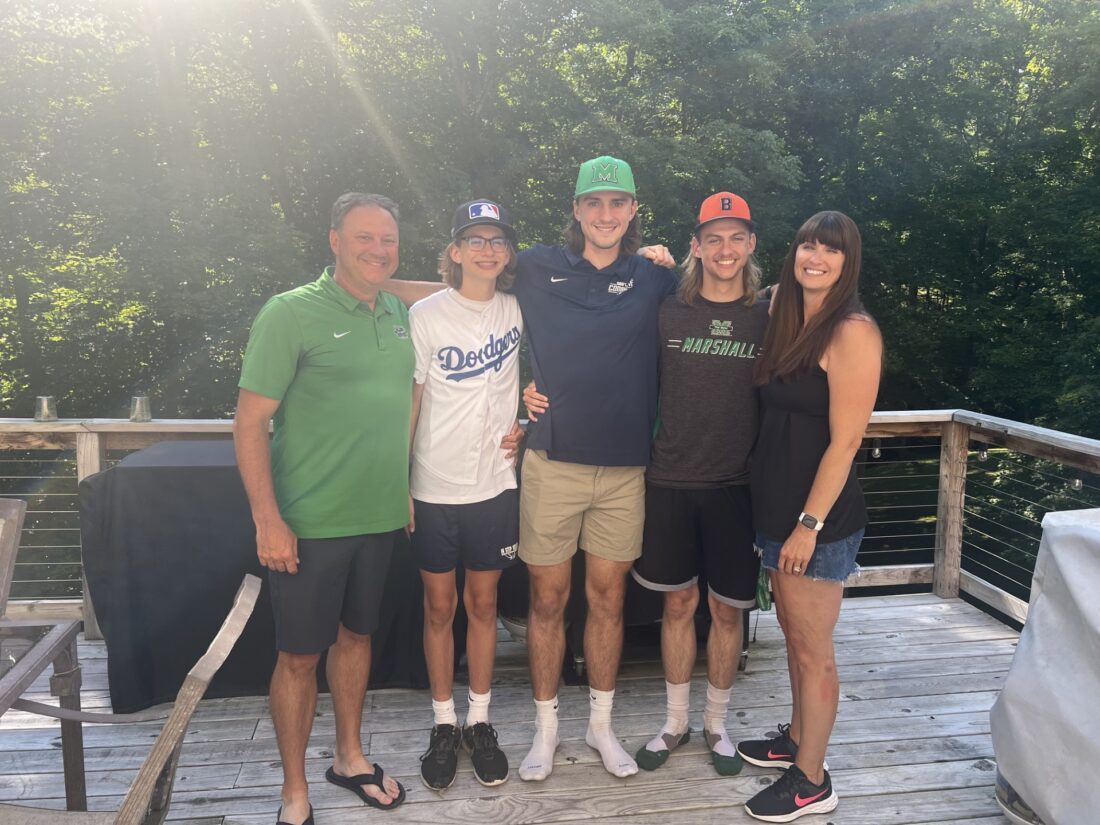 Passion for patients; Belpre teen to pursue career in sports medicine ...